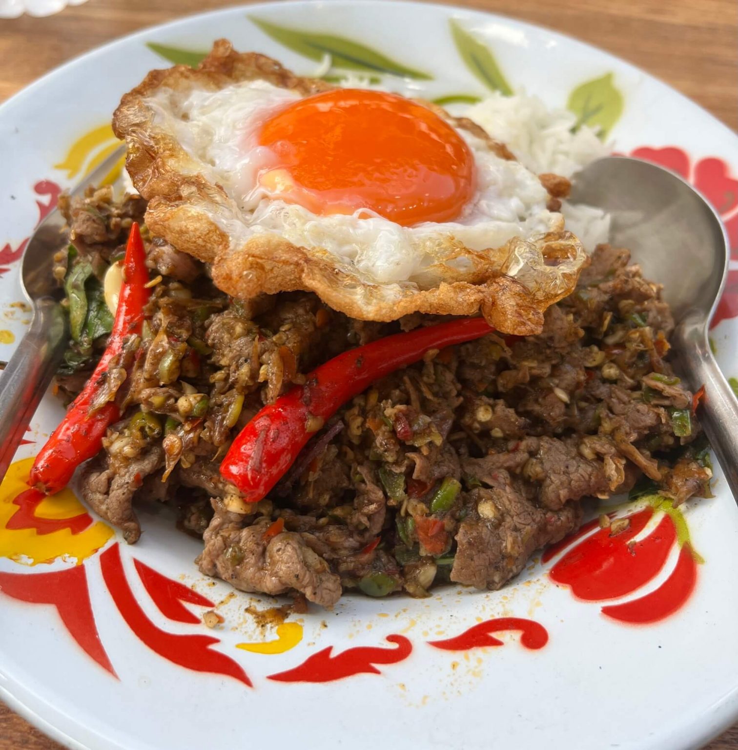 The Spiciest Pad Kra Pao in Bangkok: Phed Mark Restaurant Review ...