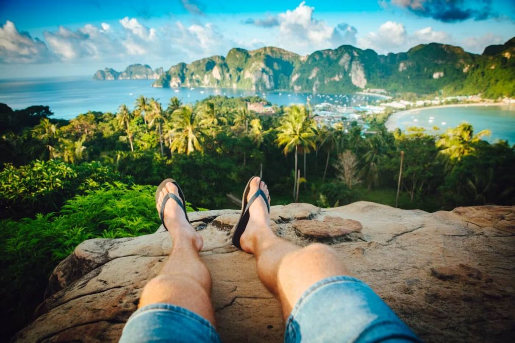 Essential Checklist for Moving to Asia: 8 Steps for a Smooth Transition ...